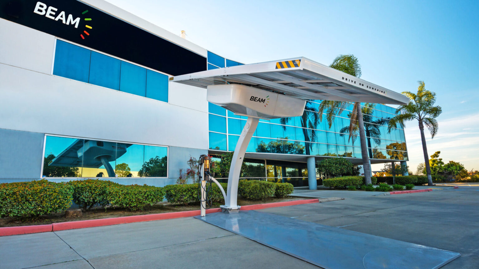 Beam Global Solar-Powered EV Charging Stations Offer Surprisingly ...